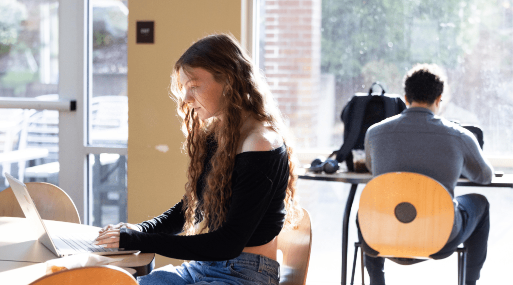 Fee definition | Saint Martin's University