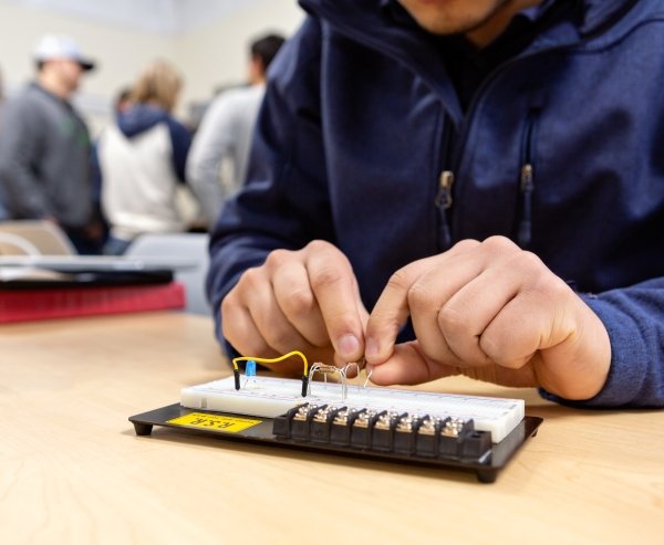 Hal and Inge Marcus School of Engineering | Saint Martin's University